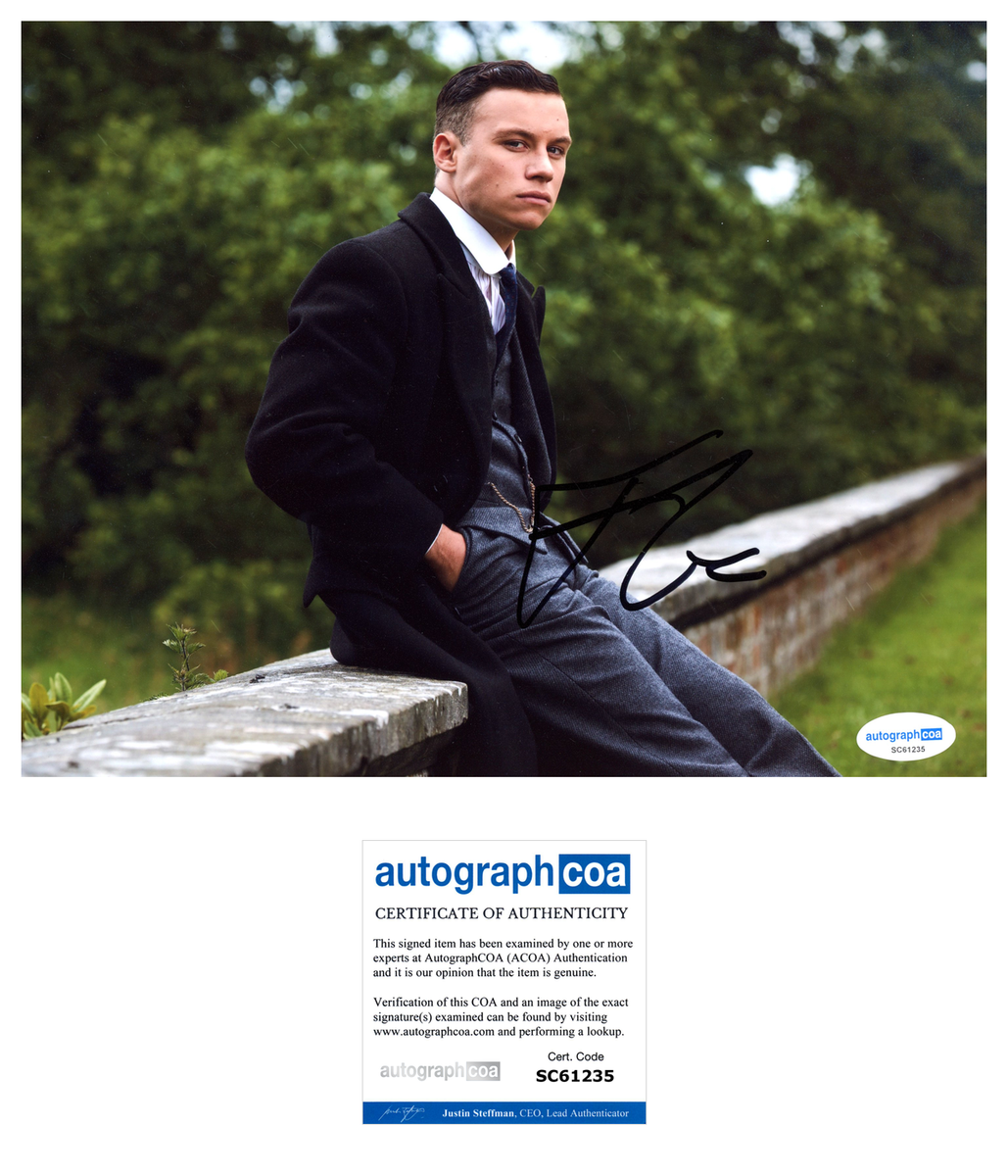 Finn Cole Peaky Blinders Signed Autograph 8x10 Photo ACOA | Outlaw ...