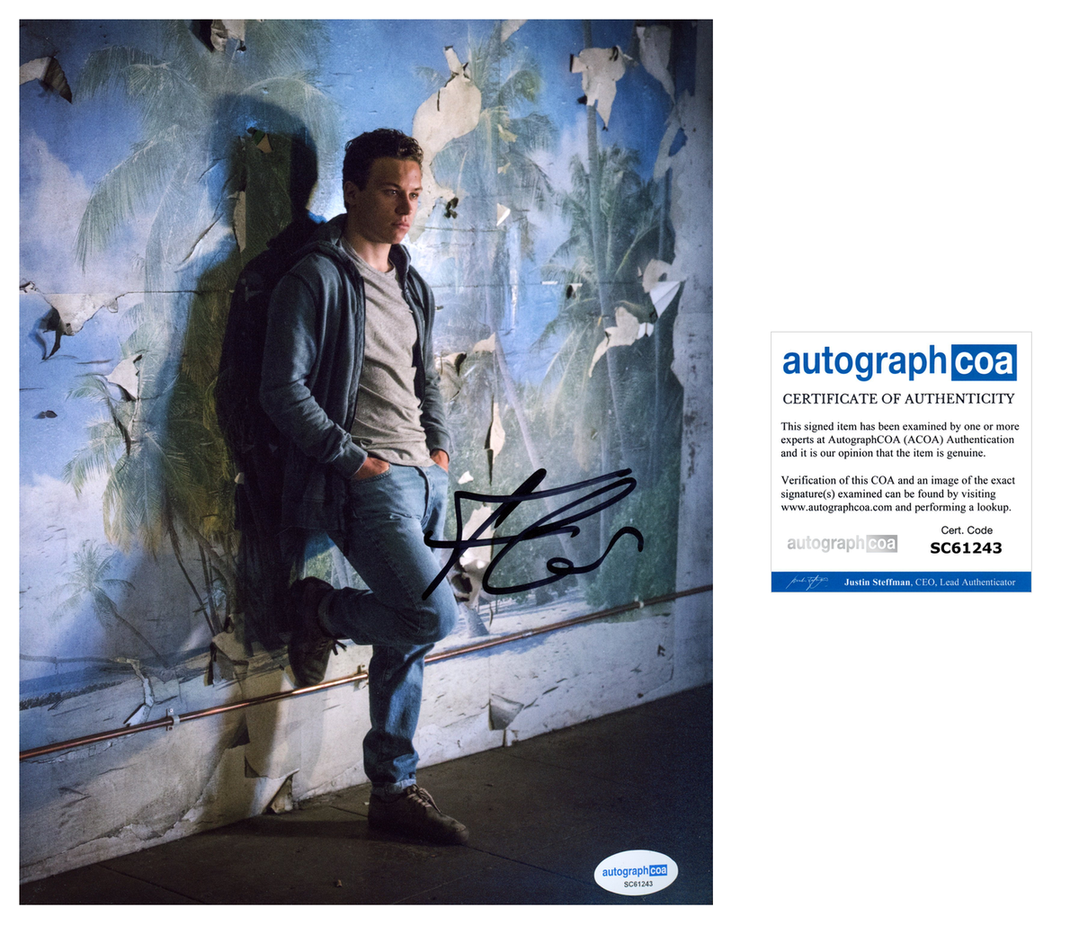 Finn Cole Animal Kingdom Signed Autograph 8x10 Photo ACOA | Outlaw ...