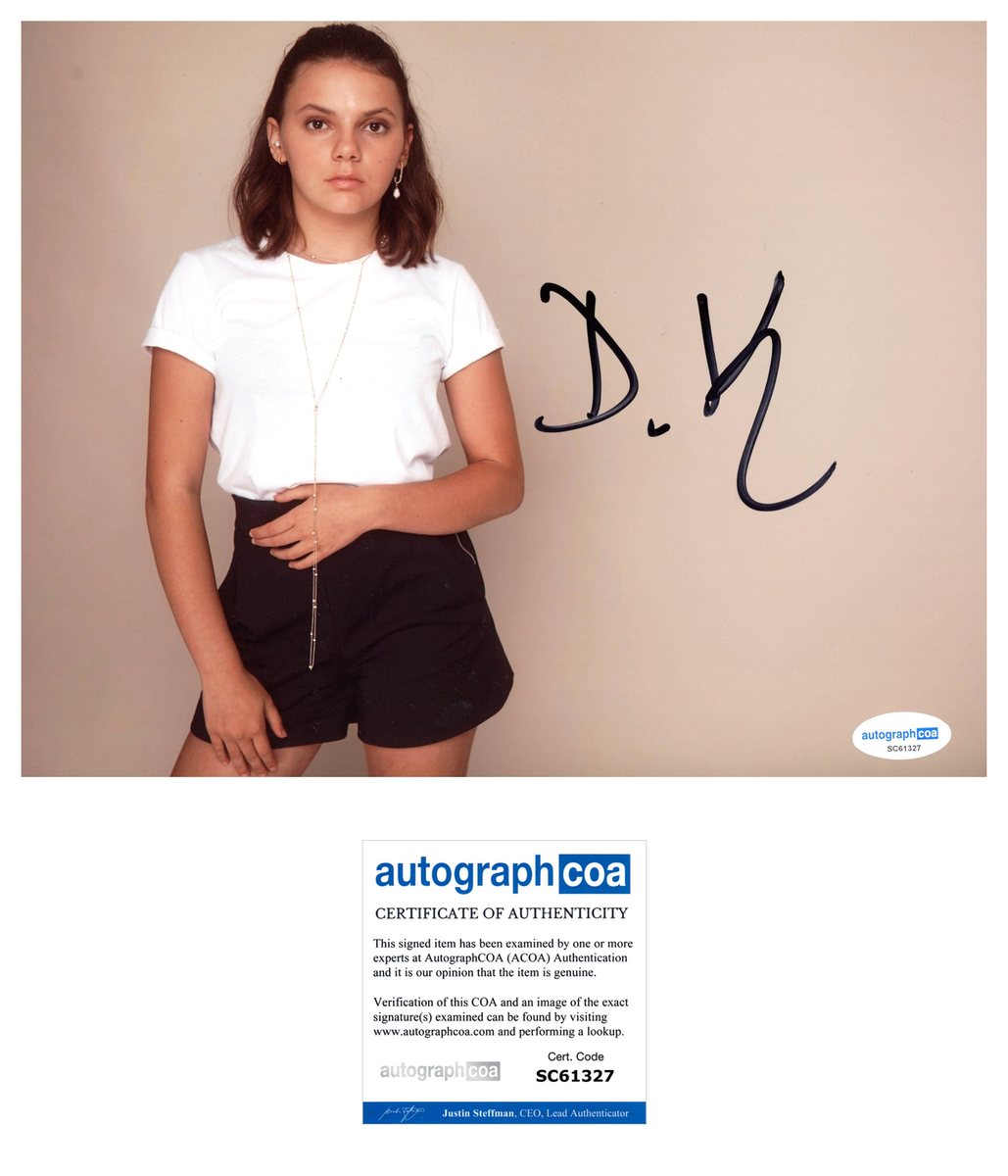 Dafne Keen Signed Autograph 8x10 Photo ACOA | Outlaw Hobbies Authentic ...