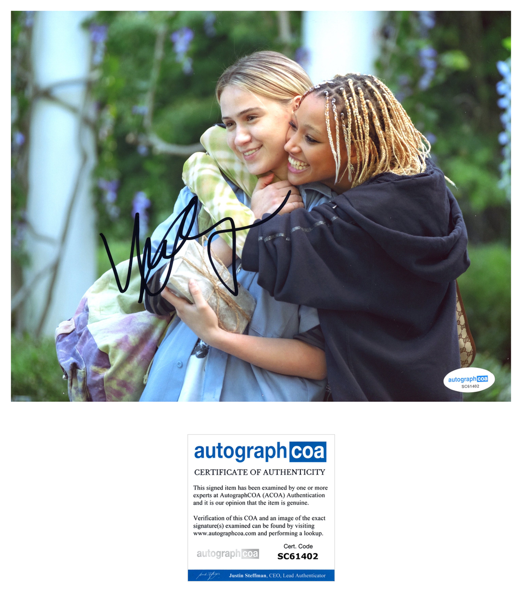 Amandla Stenberg Bodies Signed Autograph 8x10 Photo ACOA | Outlaw ...