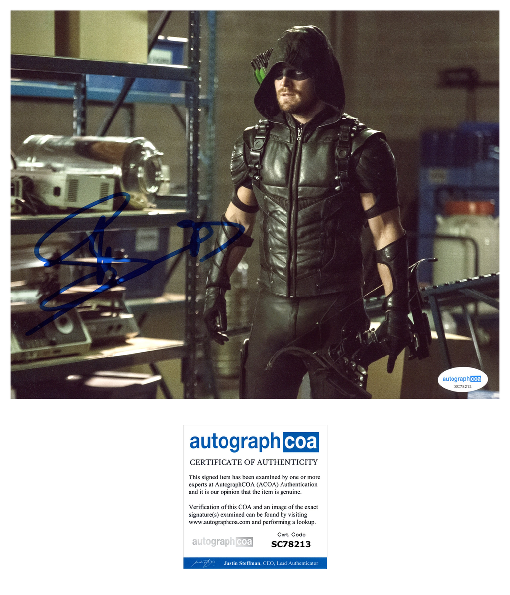 Stephen Amell Arrow Signed Autograph 8x10 Photo ACOA | Outlaw Hobbies ...