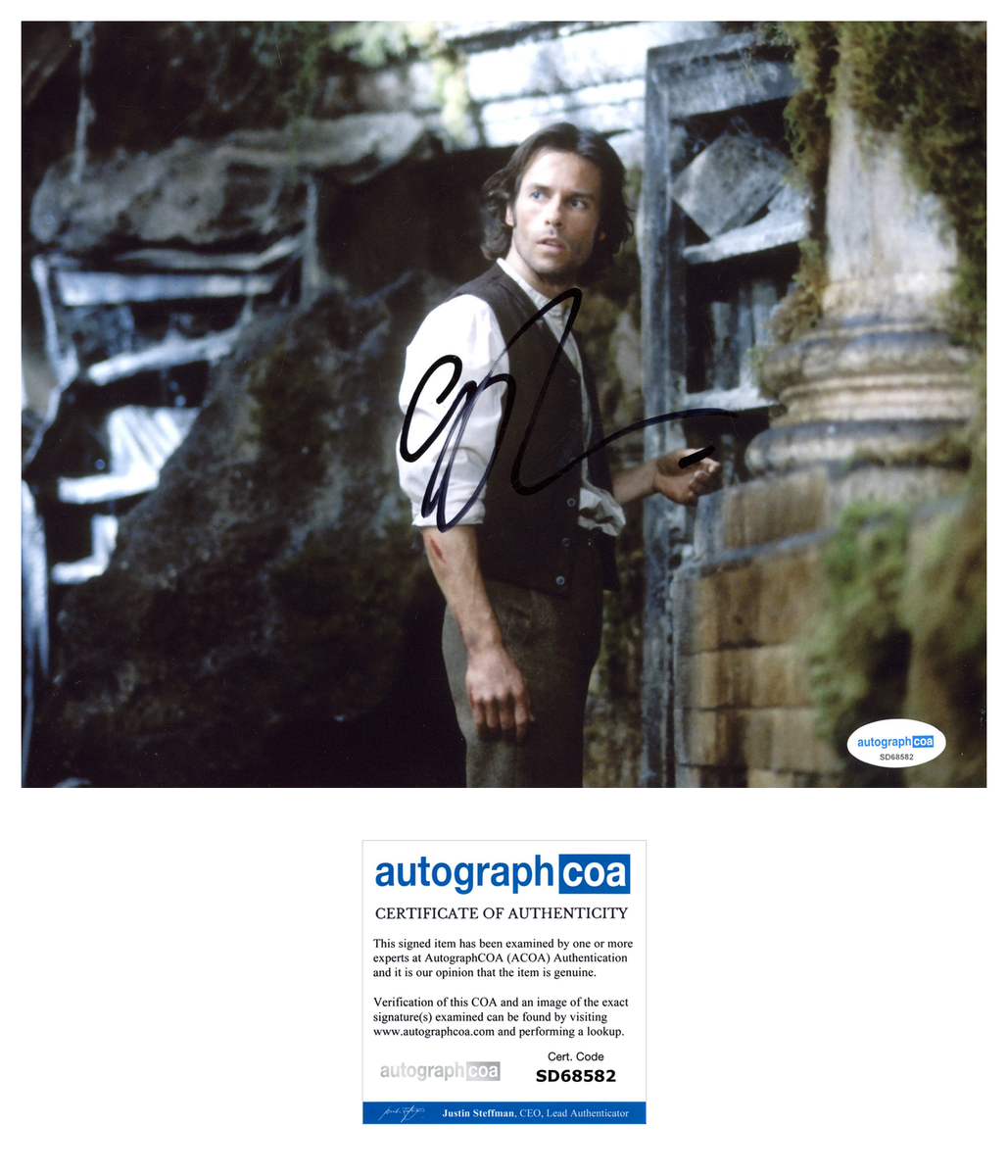 Guy Pearce Time Machine Signed Autograph 8x10 Photo ACOA | Outlaw ...