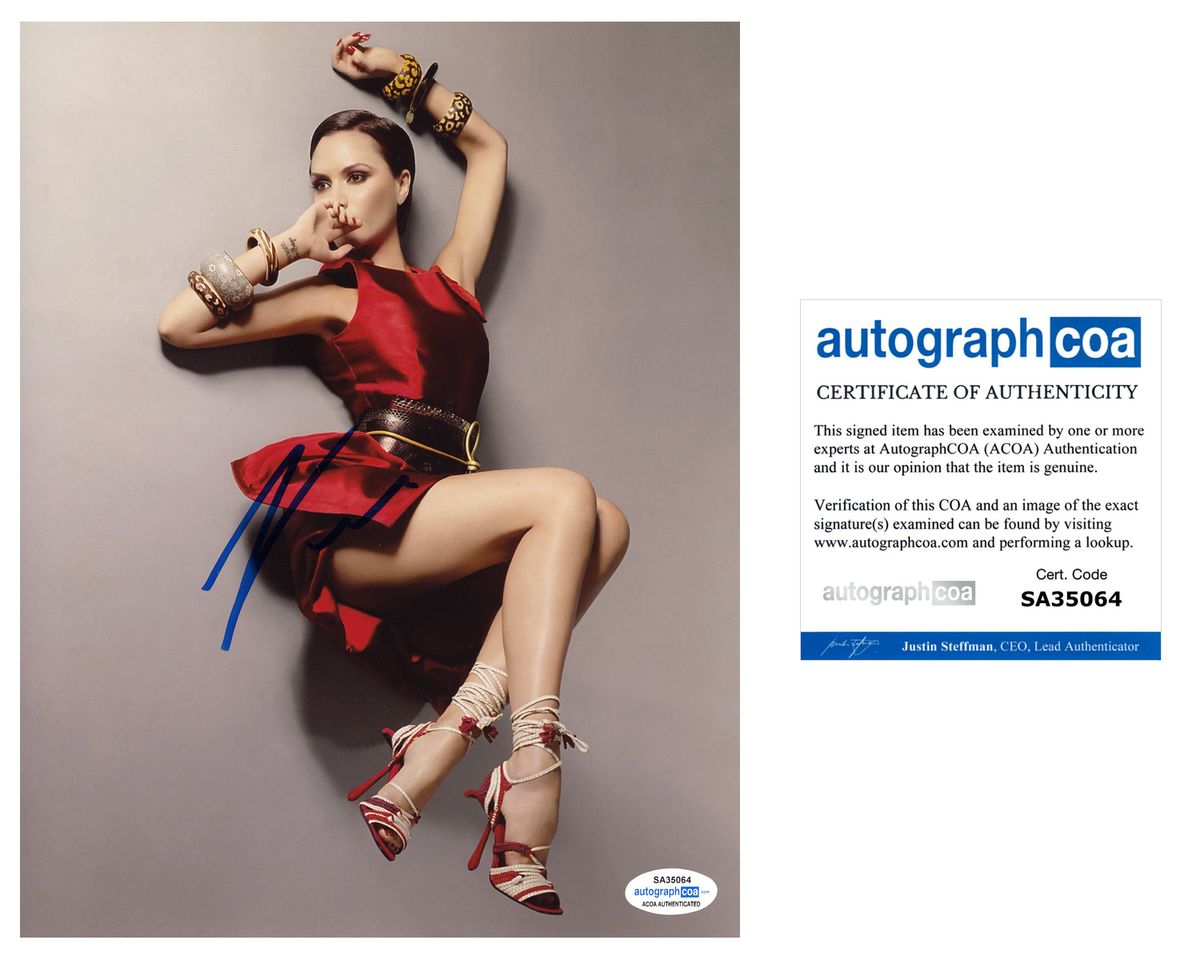 Victoria Beckham Spice Girls Signed Autograph 8x10 Photo ACOA #3 ...