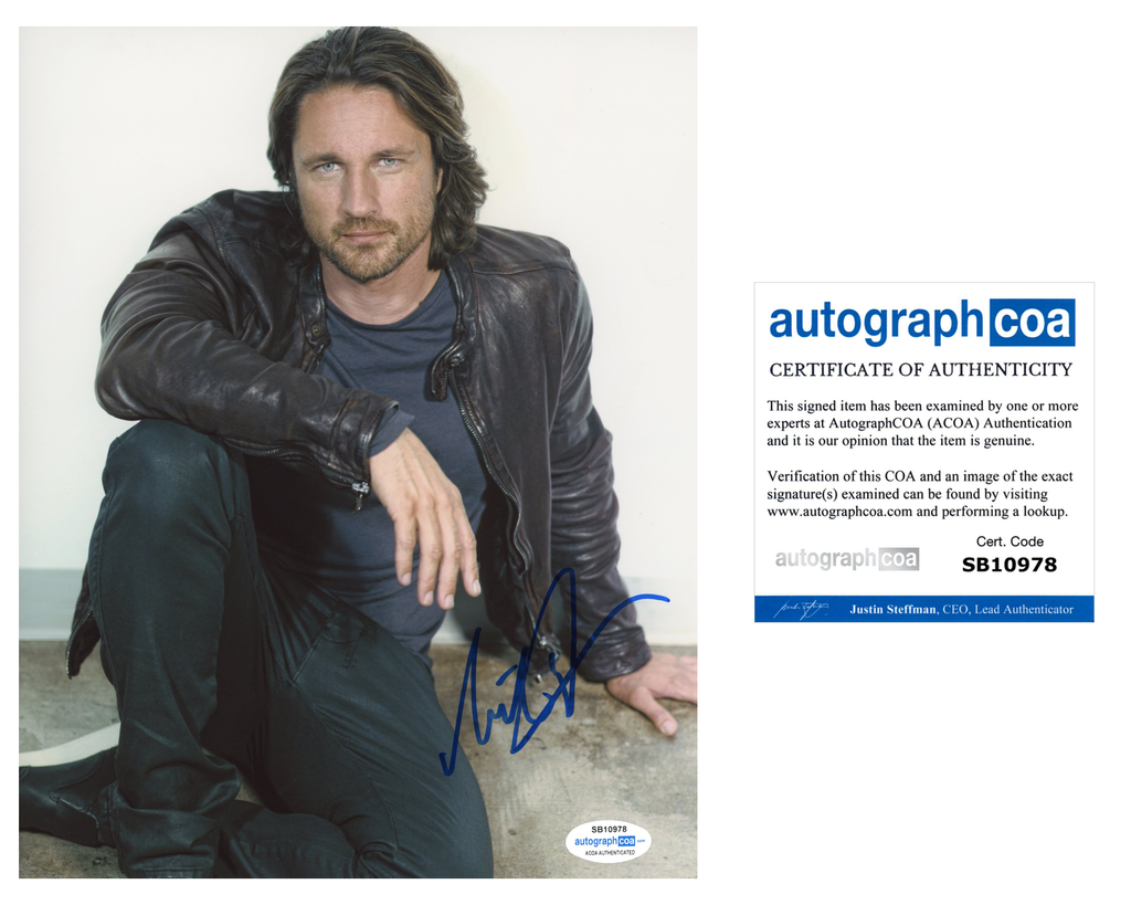 Martin Henderson Virgin River Signed Autograph 8x10 Photo ACOA | Outlaw ...
