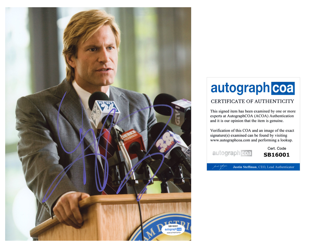 Aaron Eckhart The Dark Knight Signed Autograph 8x10 Photo ACOA | Outlaw ...
