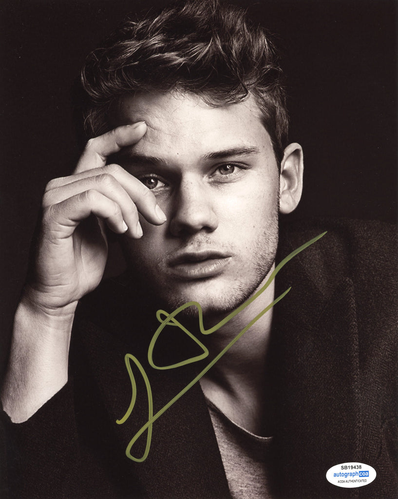 Jeremy Irvine War Horse Signed Autograph 8x10 Photo ACOA | Outlaw ...