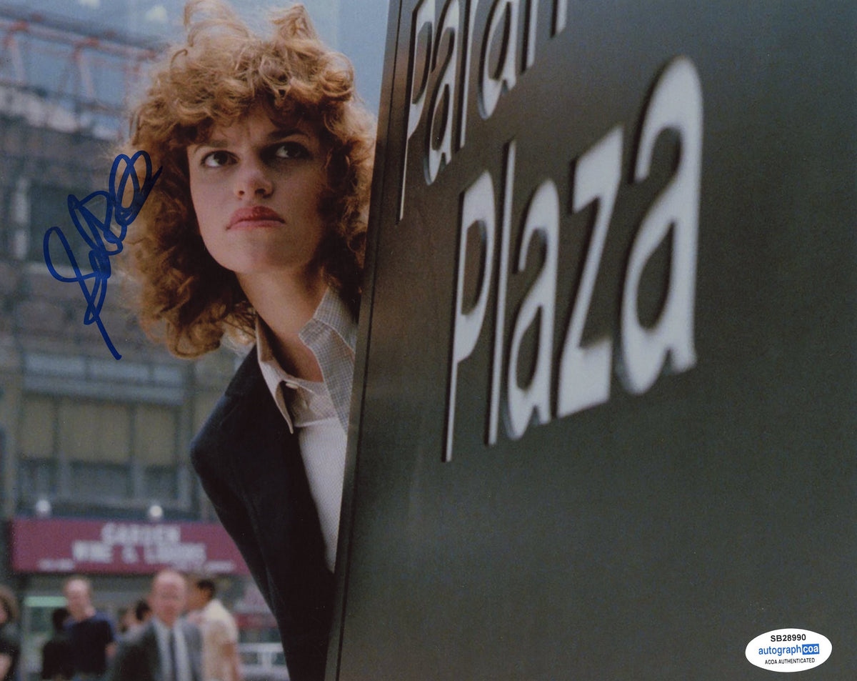 Sandra Bernhard Sexy Signed Autograph 8x10 Photo ACOA | Outlaw Hobbies ...
