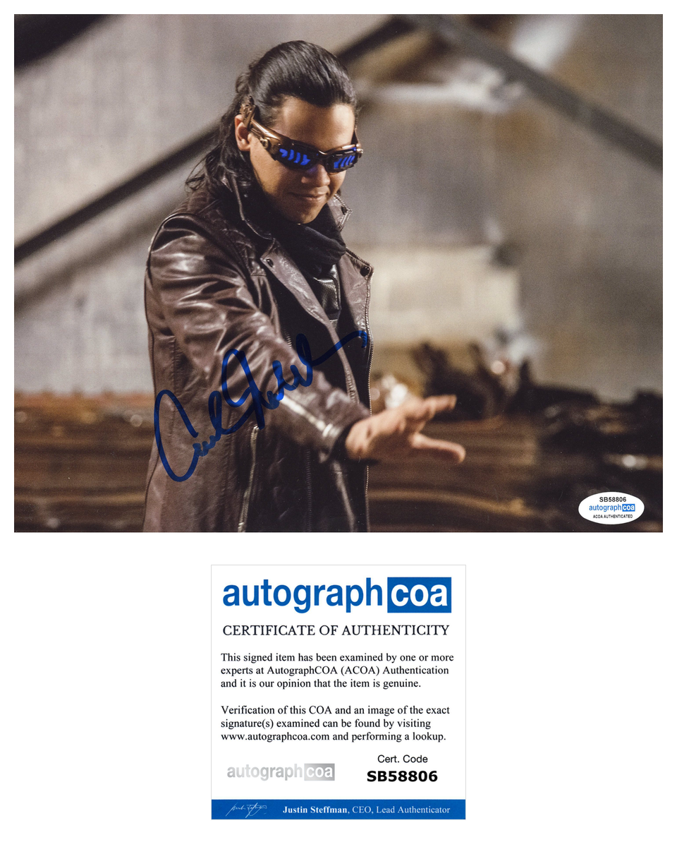 Carlos Valdes The Flash Signed Autograph 8x10 Photo ACOA | Outlaw ...