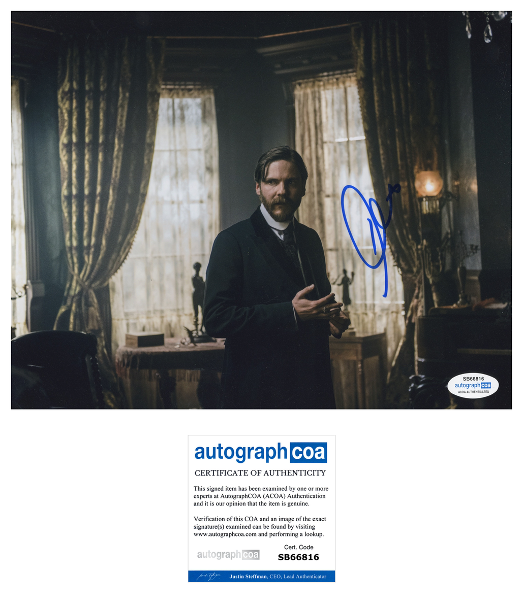 Daniel Bruhl The Alienist Signed Autograph 8x10 Photo ACOA | Outlaw ...
