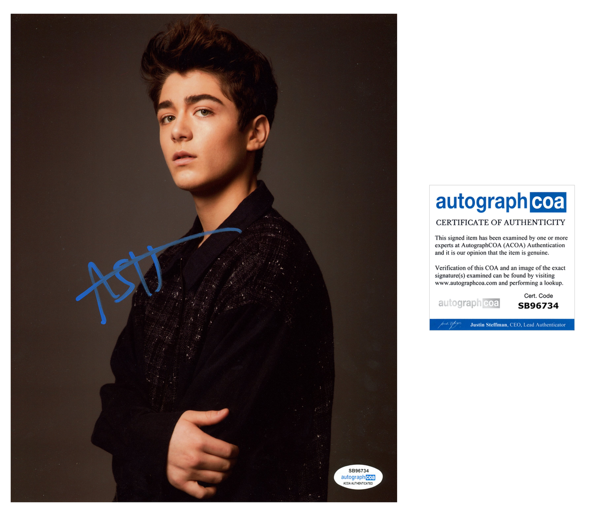 Asher Angel Shazam Signed Autograph 8x10 Photo ACOA | Outlaw Hobbies ...