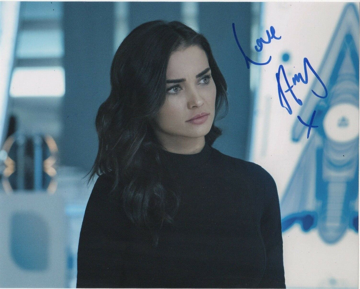 Amy Jackson Supergirl Signed Autograph 8x10 Photo #5 | Outlaw Hobbies ...
